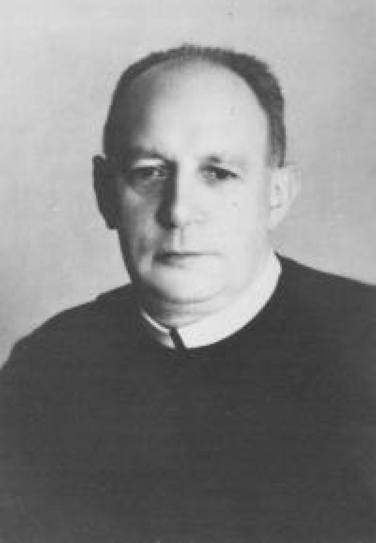 Broeder-overste Valentinus – Verzetsmensen – Verzetsmonument Weert